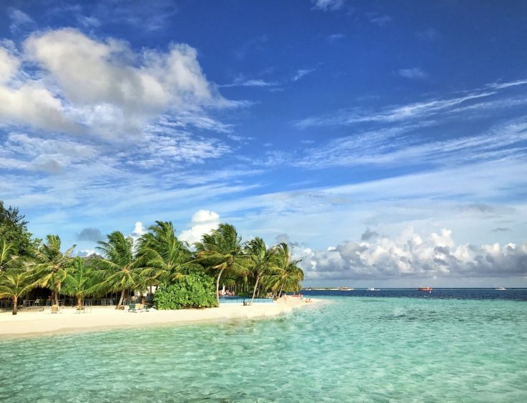 The Best Beaches In The World For Swimming And Sunbathing