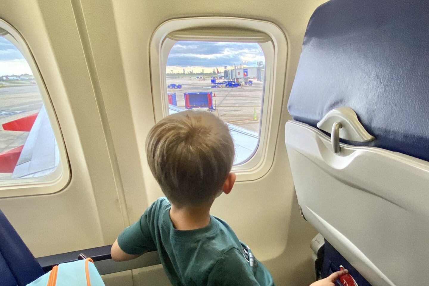 How To Prepare Toddlers For New Experiences